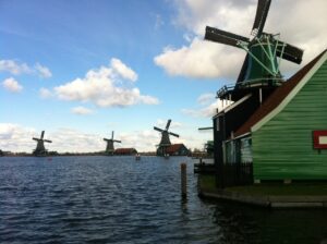 The Zaanse Schans from Amsterdam: how to get there in 2026