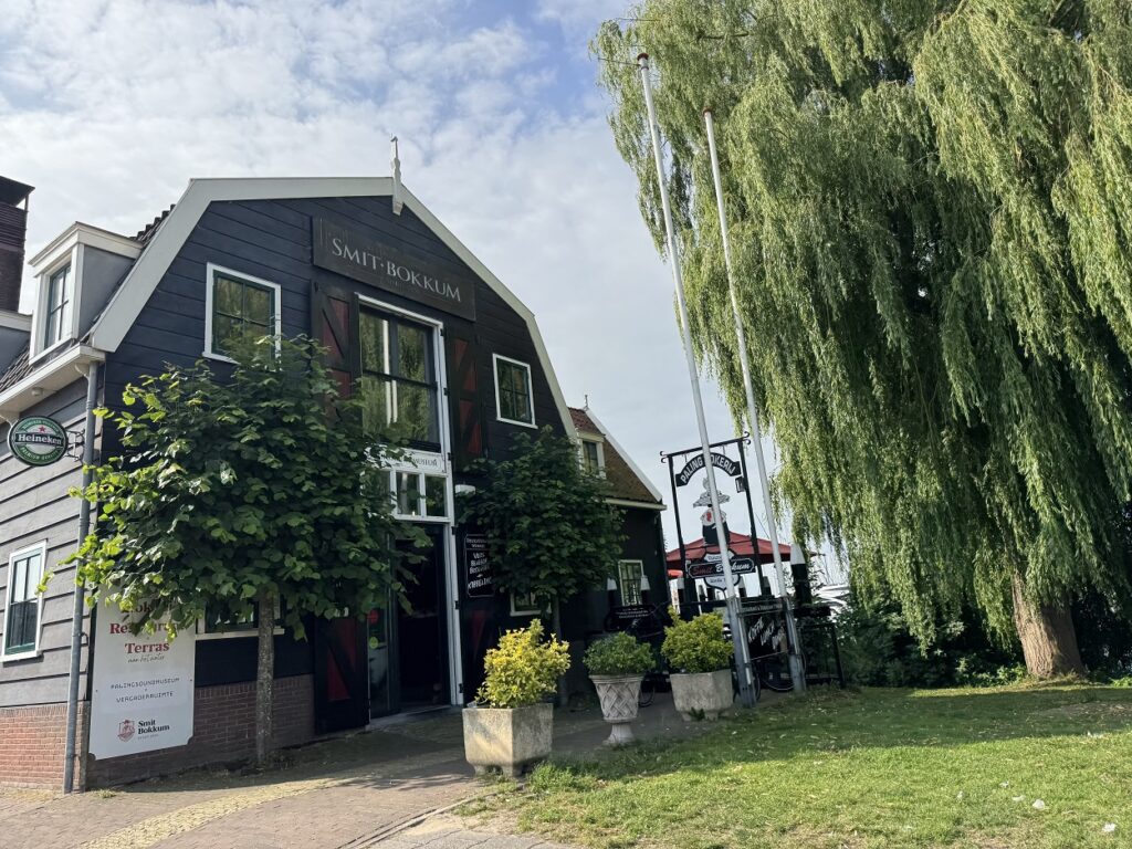 How to get from Amsterdam to Volendam: day trip guide 2026