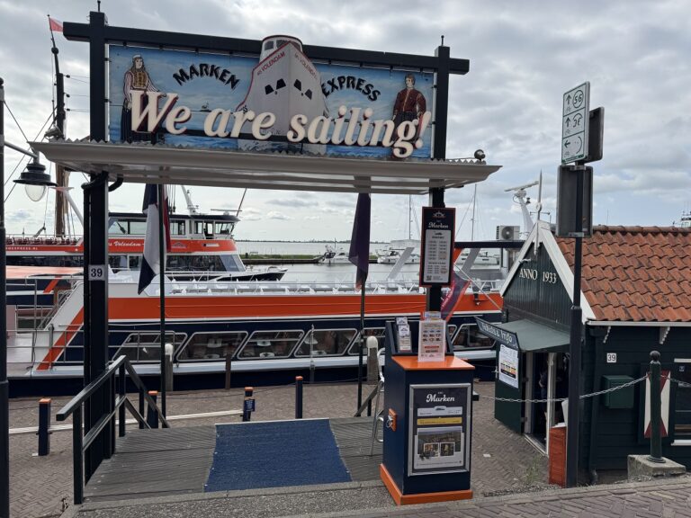 Volendam Marken express: tickets and timetable (in 2026)